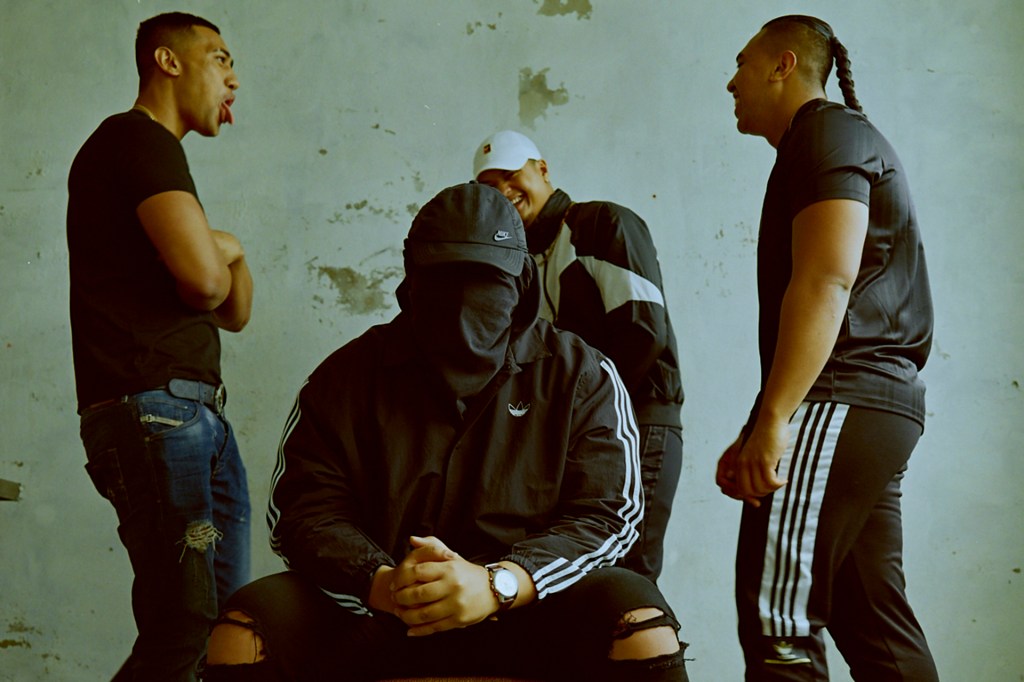 Drillrappens bästa ansiktsbonader – The Belly Button Gazette